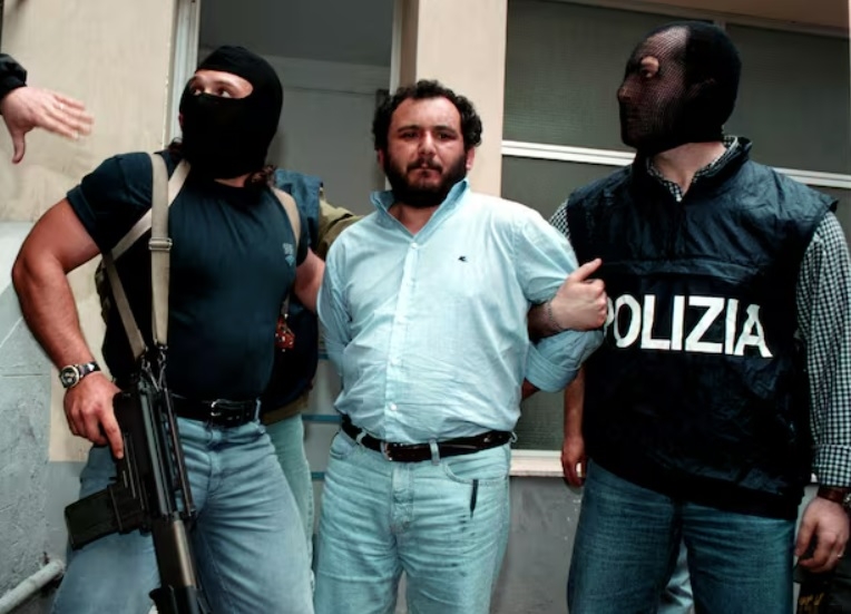 마피아 소탕하던 ‘정의의 검사’ 암살한 마피아 두목, 자유의 몸으로 | 문화일보