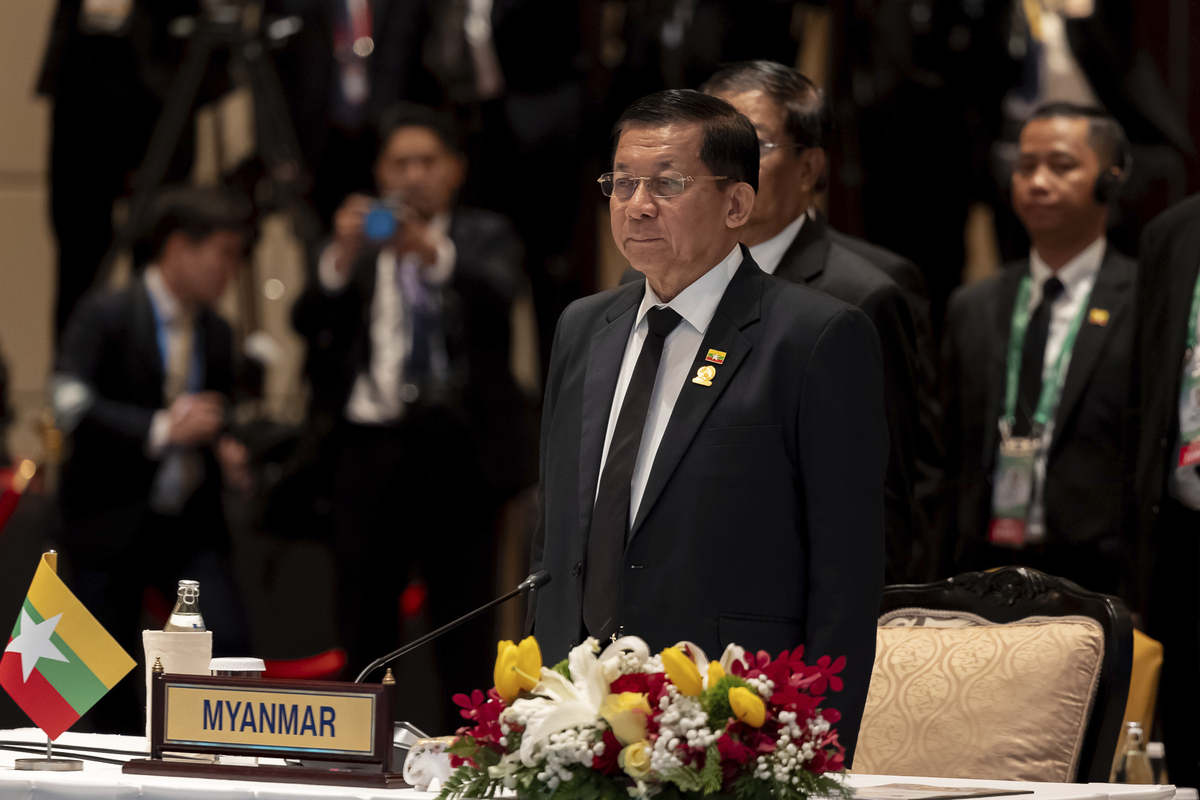 ‘40% 관세’ 서한 받고도 트럼프에 “땡큐”한 이 나라…왜? | 문화일보