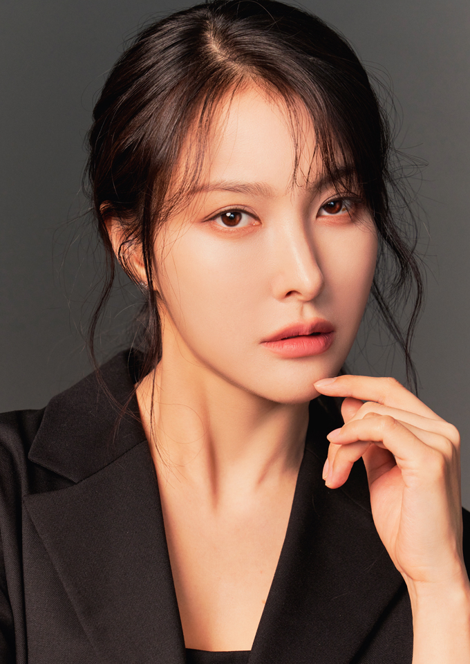 카라 박규리, 전 남친 ‘코인사기 혐의’ 재판 증인 출석…“이용할 거란 의심 못해” | 문화일보