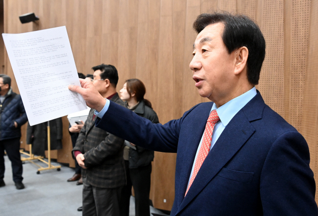 “최동석 ‘유명해져서 죄송’ 발언은 국민 조롱” 김성태의 말 | 문화일보