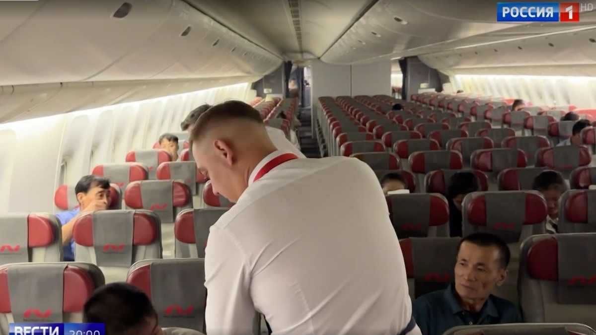 매진이라더니… ‘모스크바→평양’ 항공편 탑승객, 좌석의 20% 수준 | 문화일보