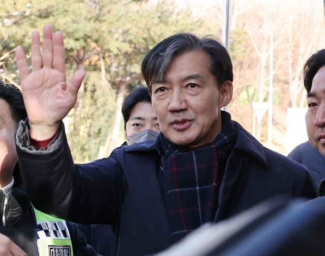 ‘광복절 특사’ 명단에 조국 부부·최강욱·조희연 포함…대통령 결단 남아 | 문화일보