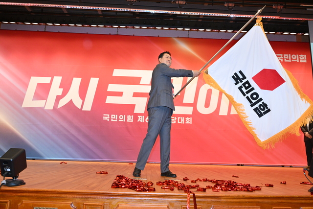 장동혁, ‘찬탄청산’ 예고에 국힘 내홍 전망…일각선 분당 관측도 | 문화일보