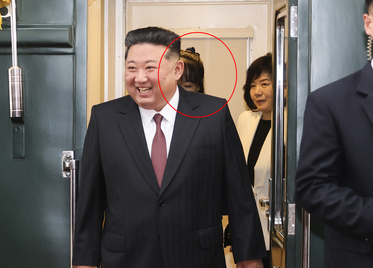 [속보]국정원 “김정은 방중에 딸 주애 동반한 것으로 보여” | 문화일보