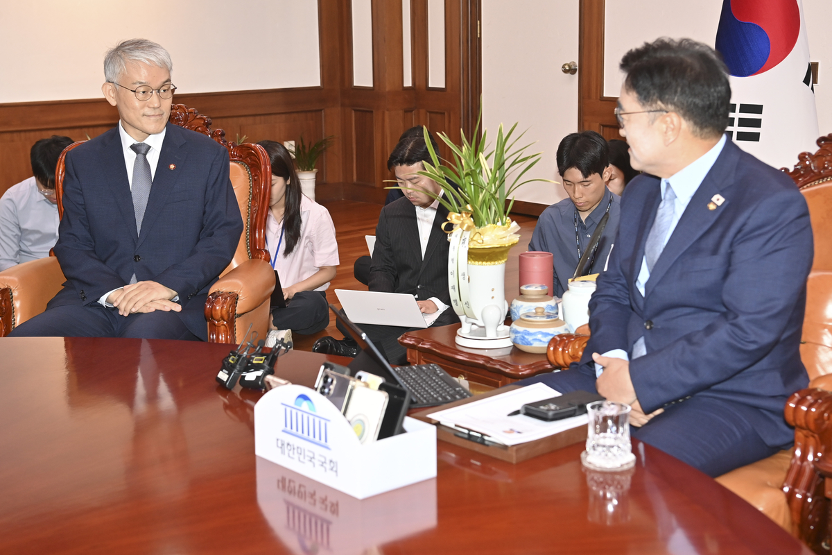 전체 | 정치 | 문화일보