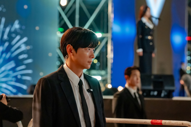 김은숙 신작서 500억원 대작까지… 나만의 ‘OTT 정주행’[2025 추석특집] | 문화일보