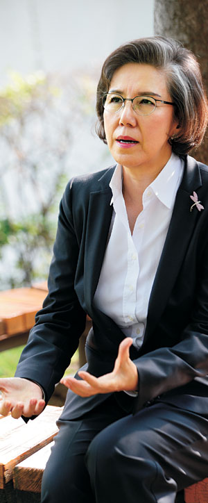 李 특별보고관은 누구? 70∼80년대 야당 거물 이철승씨 딸… 유엔 아동위원 역임 등 ‘인권전문가’ | 문화일보