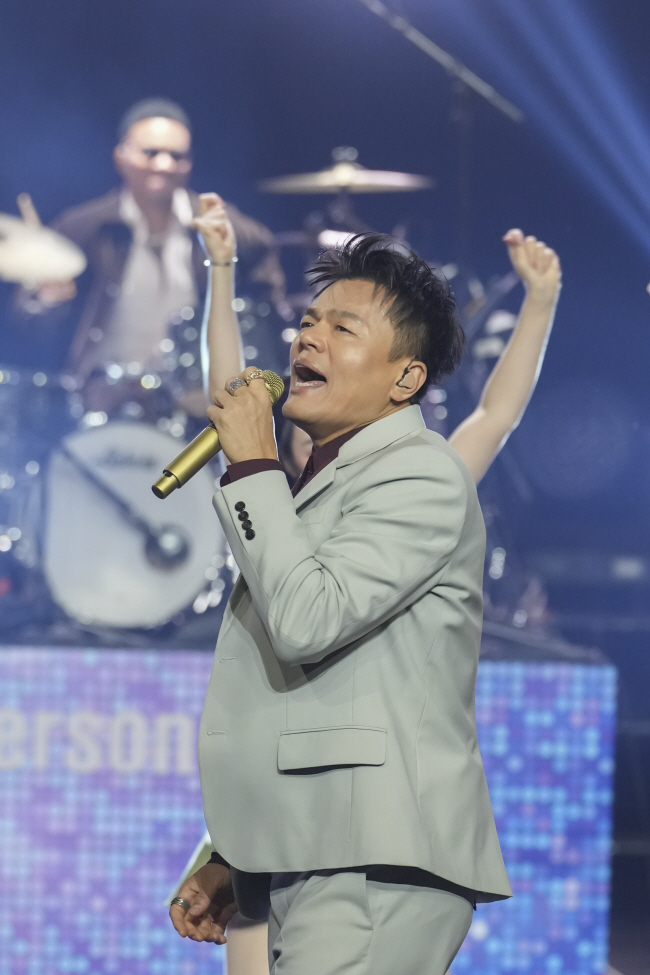 박진영 “美서 K-팝 시상식… 아주 초현실·상징적”